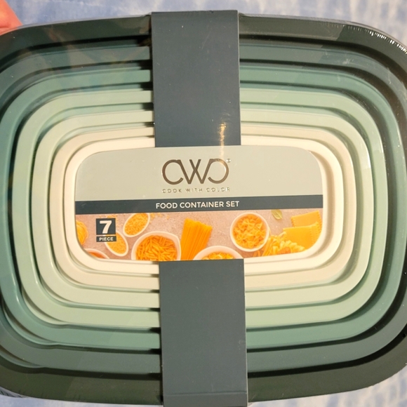 CWC | Kitchen | Kitchen Food Storage Containersgreen New | Poshmark